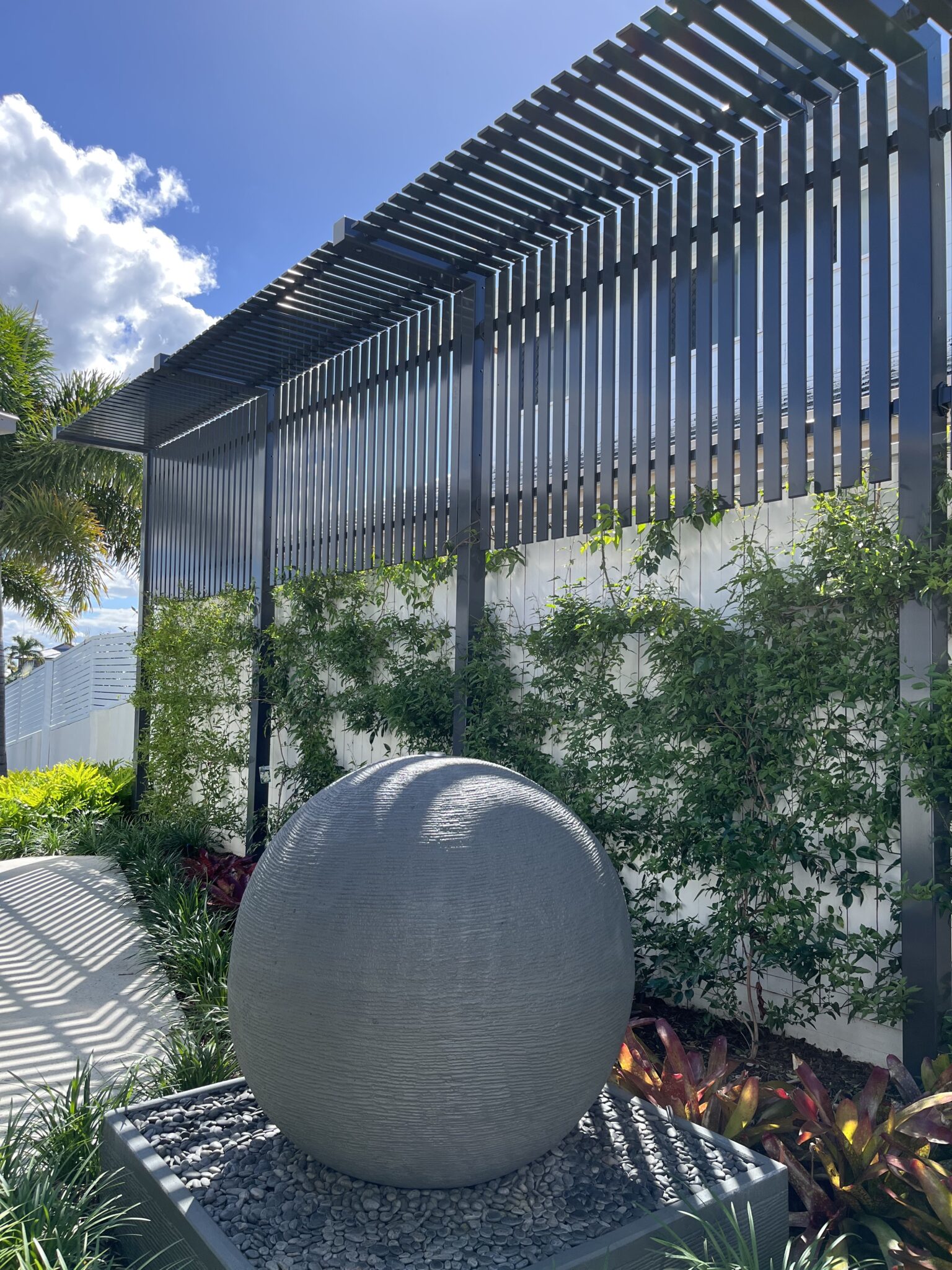 Privacy Screens Brisbane – Enhance your privacy with our stylish and ...