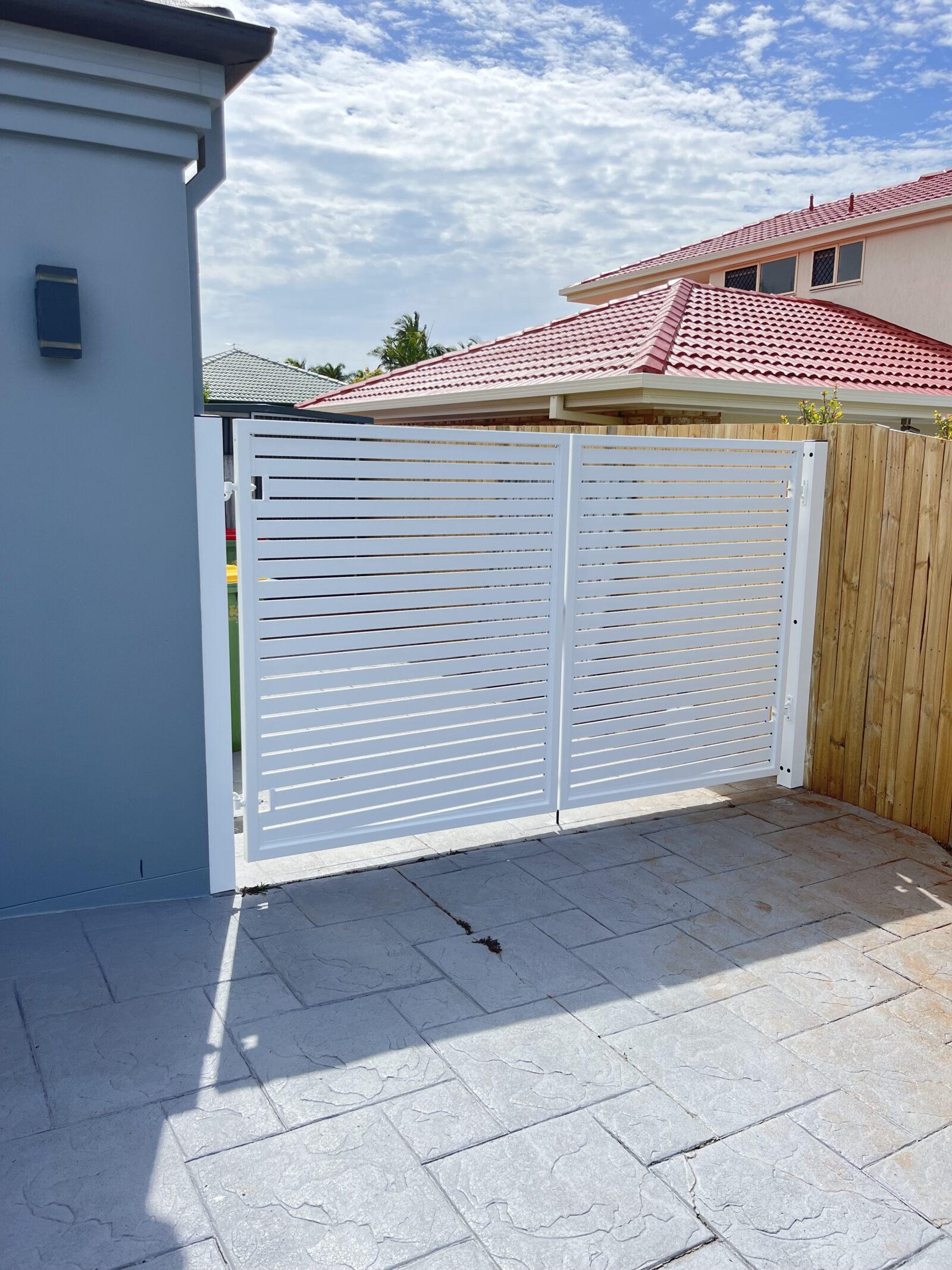 Privacy Screens Brisbane – Enhance your privacy with our stylish and ...
